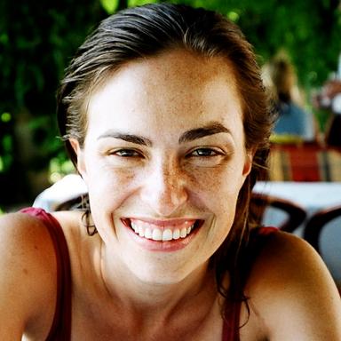 ما لا تعرفه عن هيلين كيلر.. من هي؟ سيرتها الذاتية، إنجازاتها وأقوالها ...